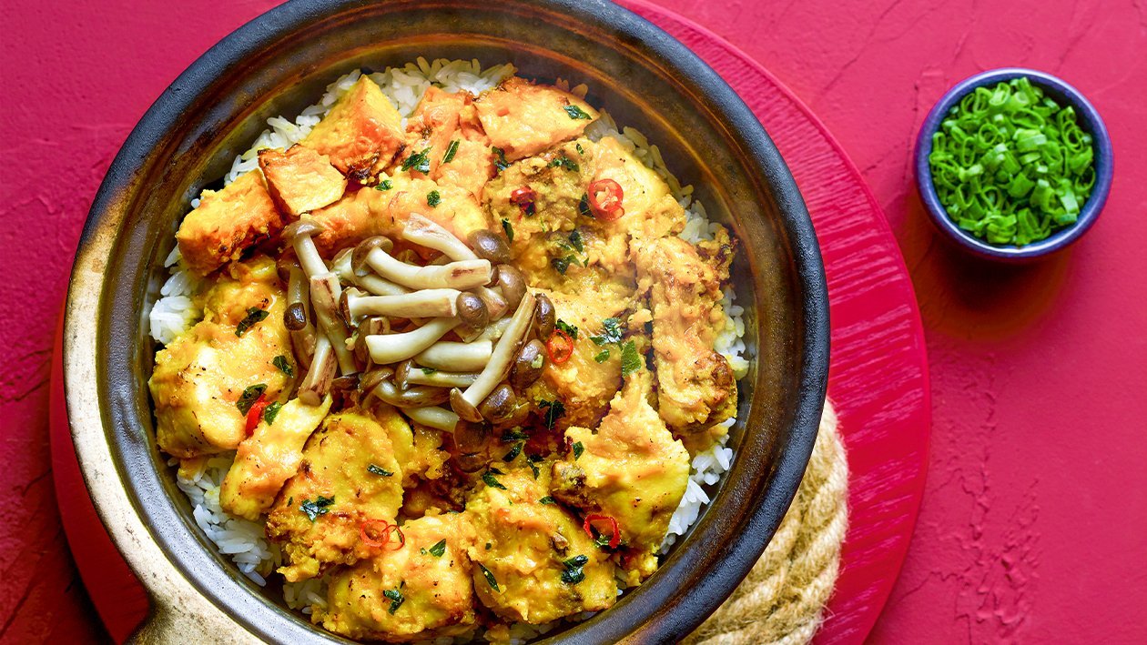 Salted Egg Clay Pot Rice - Recipe