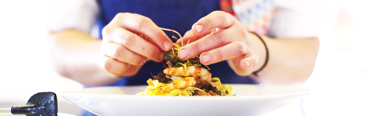 6 Modern Food Plating Techniques for Restaurants | UFS SG